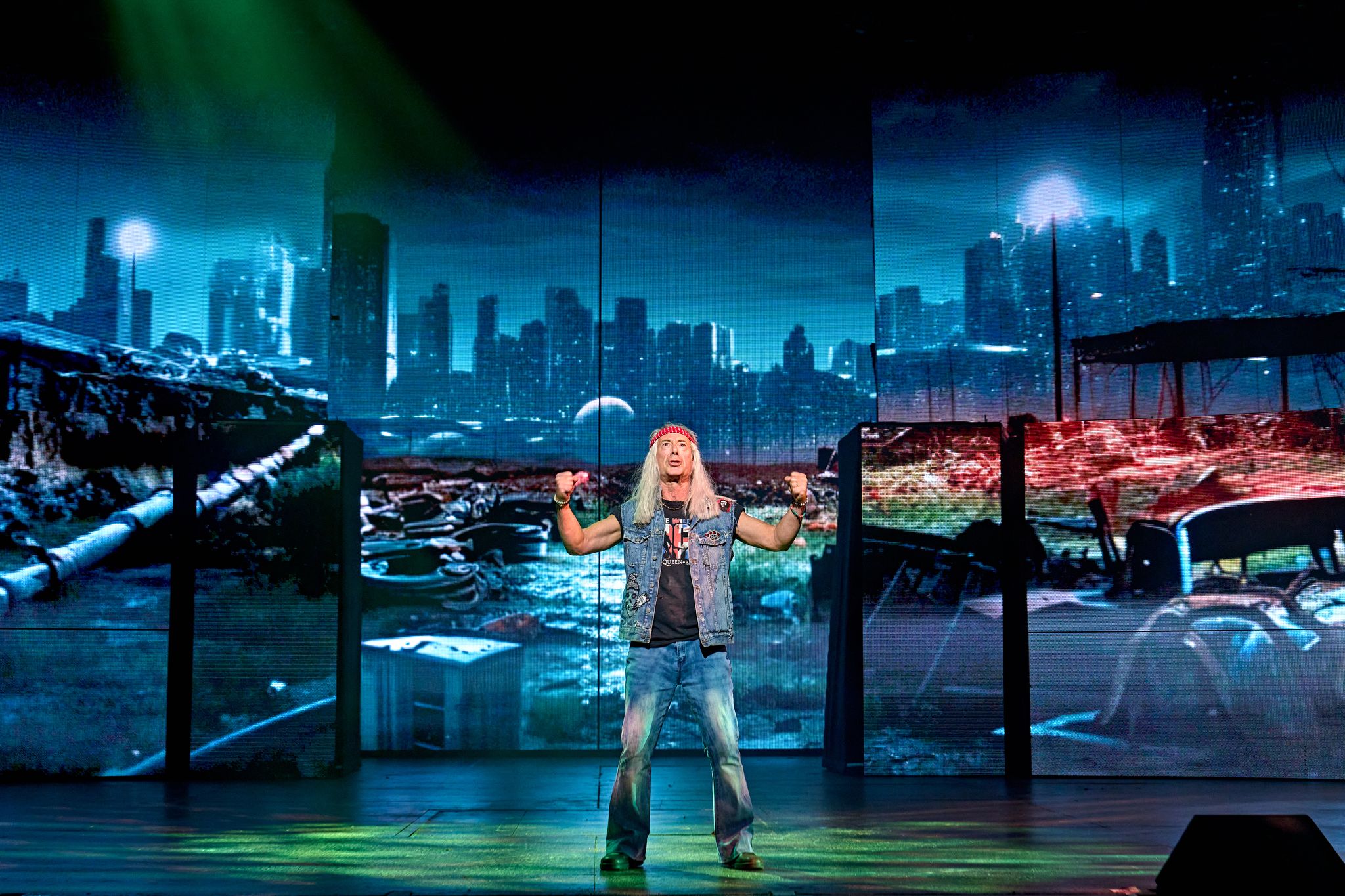 We Will Rock You London Coliseum Review The Queen Musical Returns As Ludicrous Dense And